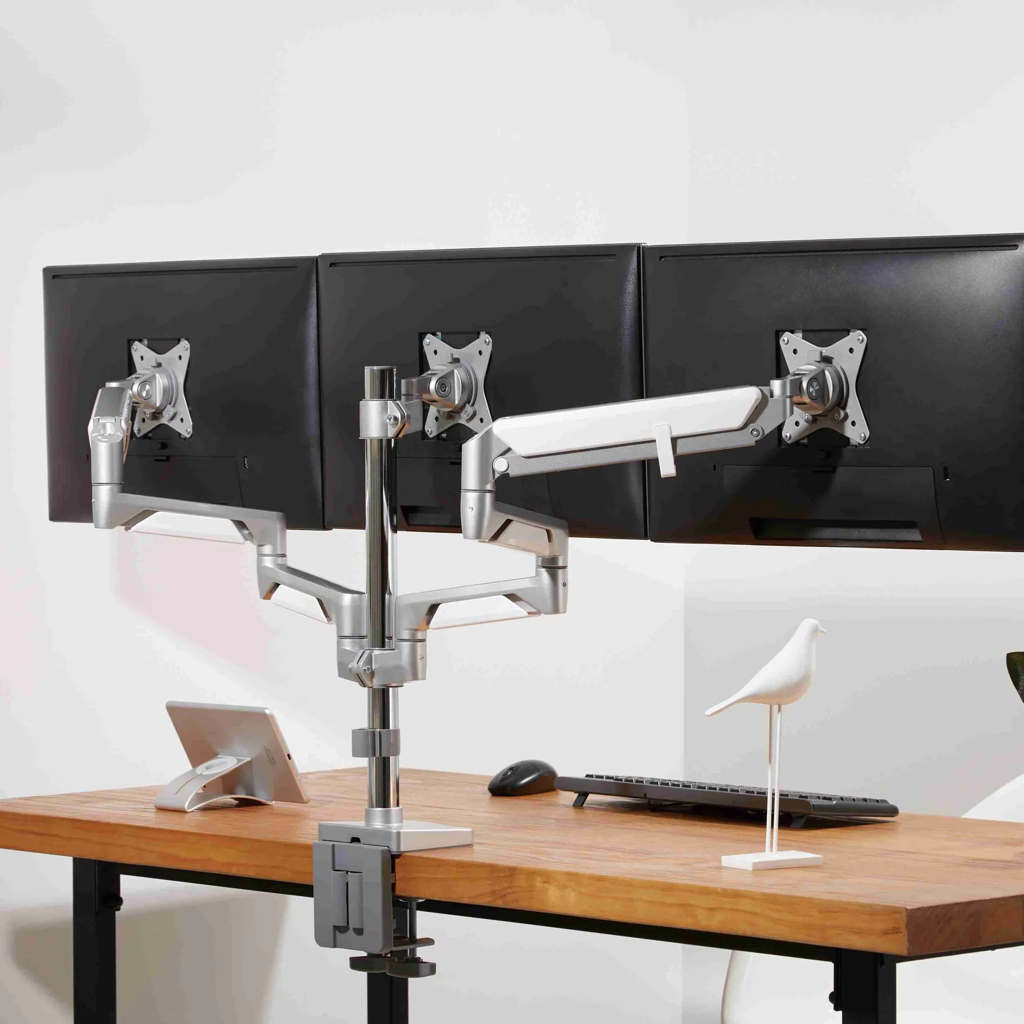 monitor clamp brackets - triple - silver | COE Office National