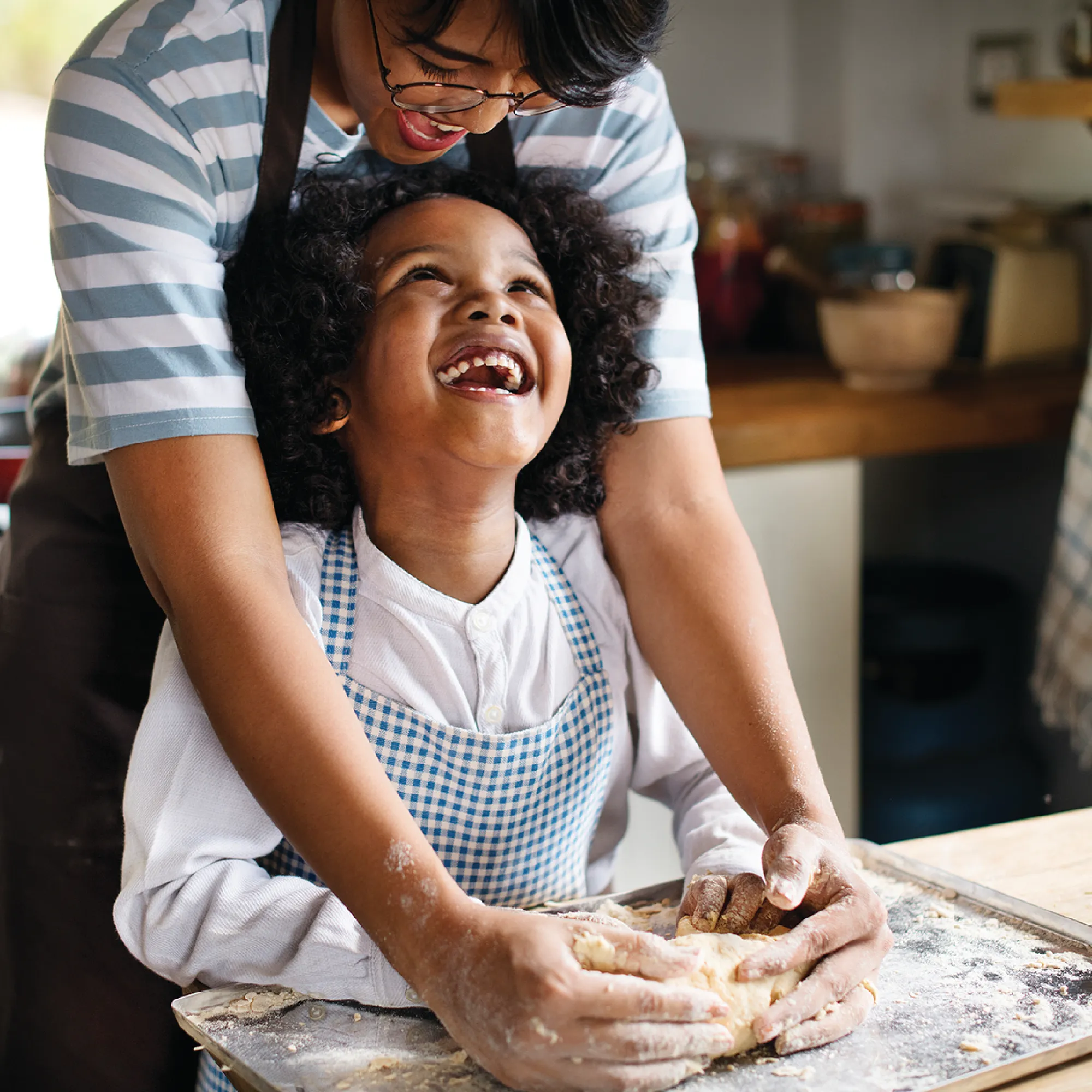 Screen-Free Activities to Keep Kids Busy These Holidays | Office National