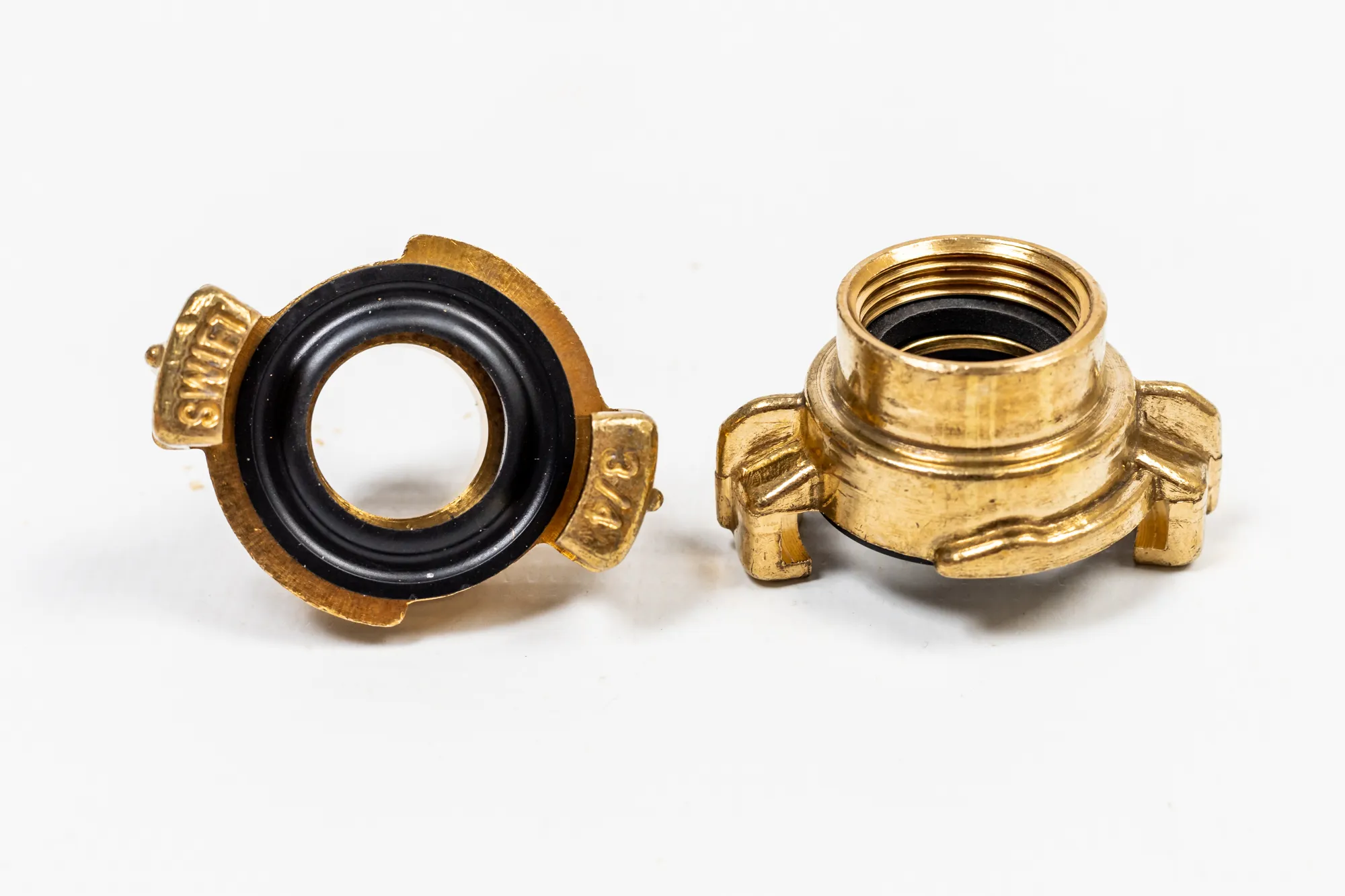 Female Thread Couplings | Rovic