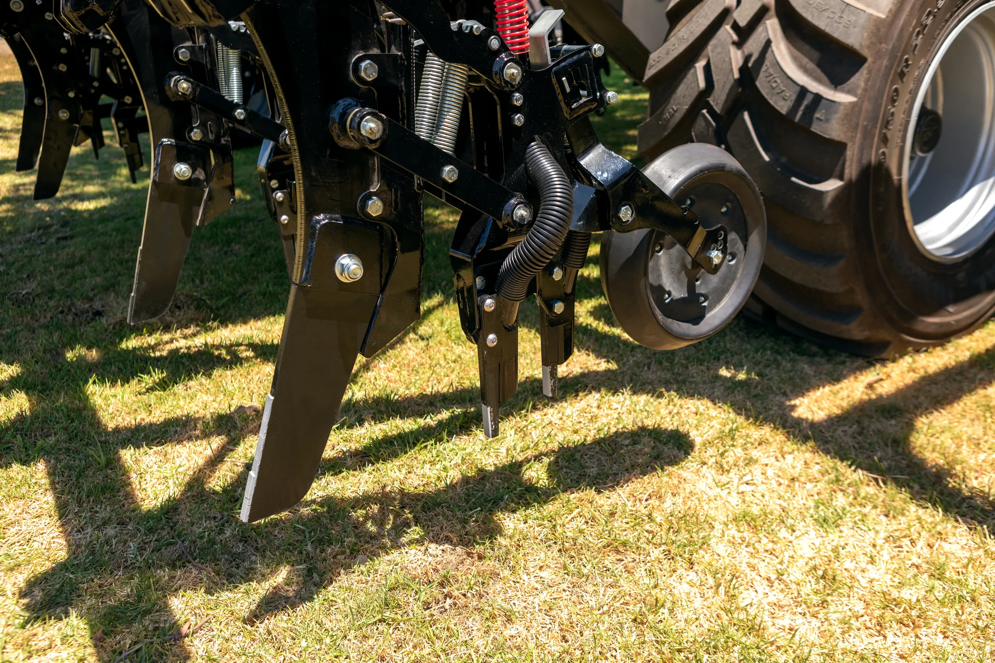 Rovic Syncroseed Small Grain Planter | Rovic