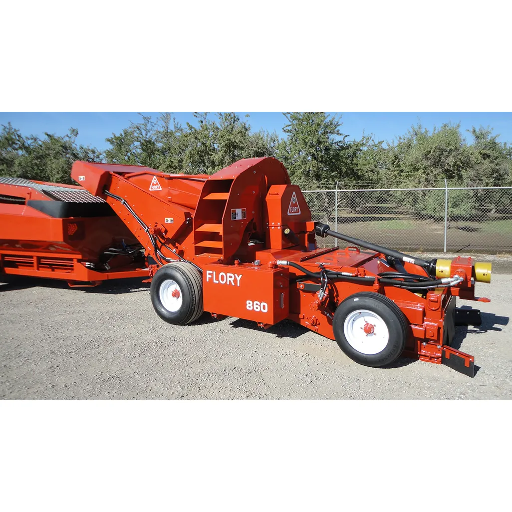 Tractor drawn nut harvester | Rovic